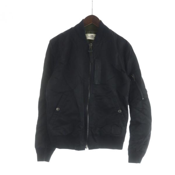 コーチ COACH F26795 フライトジャケット MA-1 ナイロン ブルゾン ジップアップ 長袖 総裏地 黒 ブラック ■GY18 /MQ メンズ【ブランド】コーチ COACH【表記サイズ】XS【実寸サイズ】肩幅：約41cm　身幅：約...