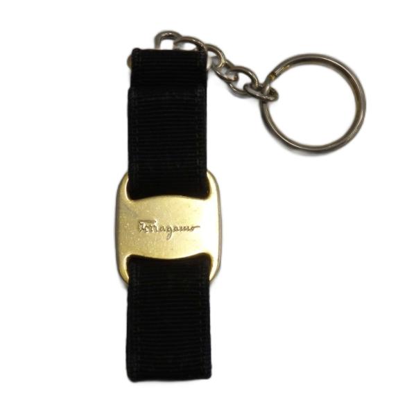 サルヴァトーレフェラガモ Salvatore Ferragamo VARA ヴァラ キーホルダー チャーム キーリング ロゴ ゴールド色 ■GY11 /MQ【ブランド】サルヴァトーレフェラガモ Salvatore Ferragamo【表記サ...