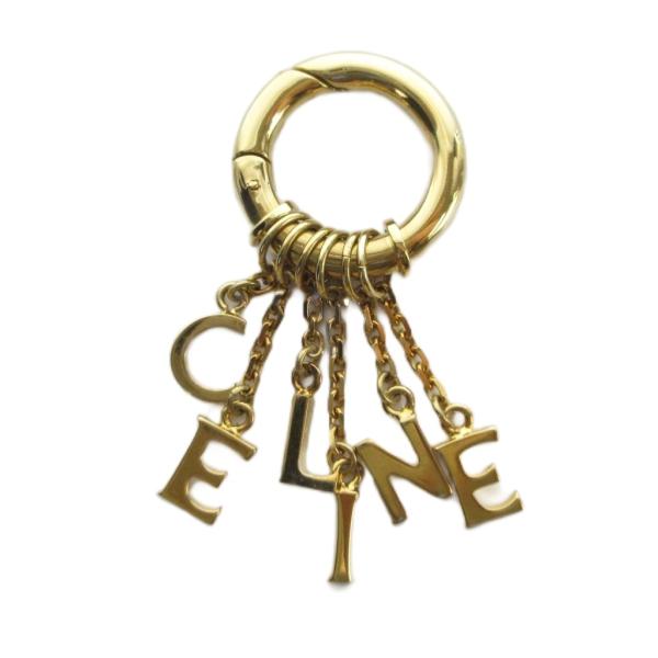 セリーヌ CELINE バッグチャーム ストラップ ロゴ ゴールド色 ■GY11 /MQ ■OH レディース【ブランド】セリーヌ CELINE【表記サイズ】実寸サイズをご参考ください。【実寸サイズ】約5.5cm　【素材】※詳細不明のため掲載...