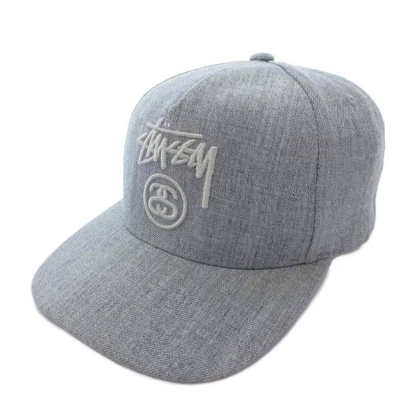 ステューシー STUSSY キャップ 帽子 ロゴ 刺繍 グレー /FF ■GY11 メンズ【ブランド】ステューシー STUSSY【実寸サイズ】つば：7cm　頭周り：55cm　　【素材】アクリル ウール【色】グレー【状態】・内側額シミ汚れ　※...