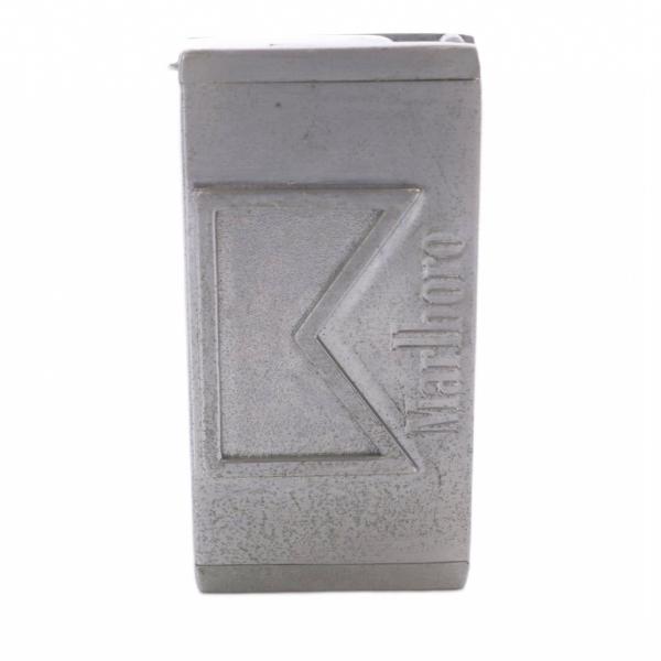 ジャンク品 マルボロ Marlboro ガスライター 喫煙具 タバコ シルバーカラー 刻印 着火未確認 /YO19 ■GY18 メンズ【実寸サイズ】ヨコ：3cm　タテ：6cm　マチ：0.9cm　　【色】シルバーカラー【状態】・着火未確認　・...