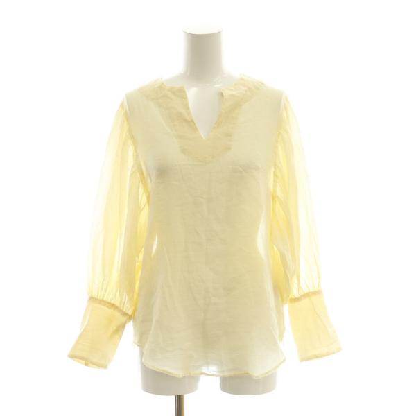 ラヴァチュール マルティニーク laventure martinique ギャザーブラウス 長袖 プルオーバー コットン イエローベージュ【表記サイズ】サイズの記載なし【実寸サイズ】肩幅：35.5cm　身幅：41.5cm　着丈：63.5cm...