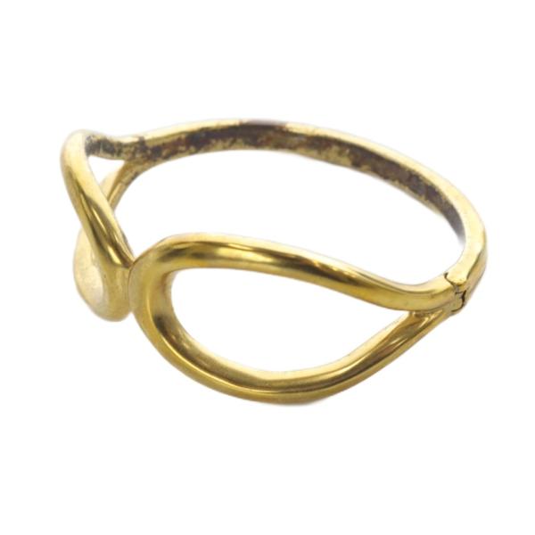 グーセンスパリ GOOSSENS PARIS バングル ゴールド色 /SR レディース【表記サイズ】実寸サイズをご参照ください。【実寸サイズ】幅：2.3×0.4cm　手首周り：18cm　　【色】ゴールド色【状態】この商品には下記のようなダメ...