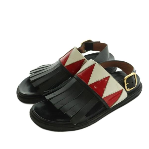 マルニ MARNI FUSSBETT フリンジサンダル 23.5cm 黒 ブラック 白 ホワイト 赤 レッド /MI ■OS ■SH レディース【ブランド】マルニ MARNI【表記サイズ】表記なし【実寸サイズ】最大幅：10cm　アウトソール...