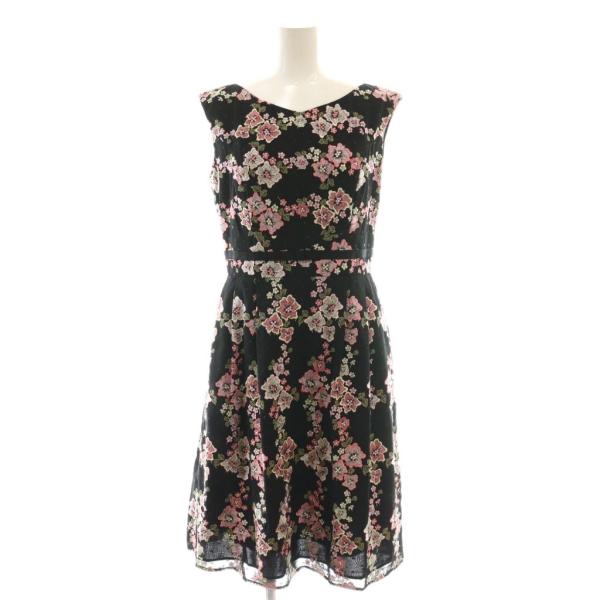 未使用品 トッカ TOCCA AMARILLIS アマリリス ドレス ワンピース 総柄 刺繍 ラメ 0 黒 ブラック マルチカラー /CX ■OS レディース【ブランド】トッカ TOCCA【表記サイズ】0【実寸サイズ】身幅：40cm　総丈：...