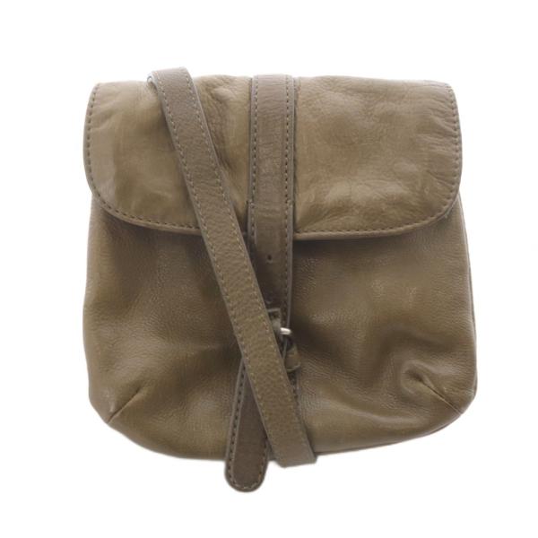 アテヴァネッサブリューノ athe vanessabruno ショルダーバッグ レザー 茶色 ブラウン /SR レディース【表記サイズ】実寸サイズをご参照ください。【実寸サイズ】持ち手の長さ：-cm　ヨコ：17cm　タテ：18cm　マチ：2...