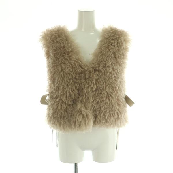 グレースコンチネンタル GRACE CONTINENTAL 25AW ジレ ベスト フェイクファー クロップド丈 36 ベージュ /MI ■OS レディース【ブランド】グレースコンチネンタル GRACE CONTINENTAL【表記サイズ】...
