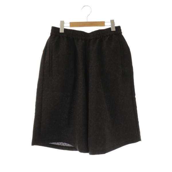 ノーアイディー NOID ワイドショートパンツ ハーフ 2 黒 /NR ■OS ■SH メンズ【ブランド】ノーアイディー NOID【表記サイズ】2【実寸サイズ】ウエスト：72cm　もも幅：37cm　裾幅：37.5cm　股上：46.5cm　股...