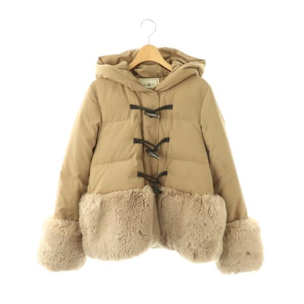 グレースコンチネンタル GRACE CONTINENTAL ダッフルショートダウンジャケット アウター フェイクファー 36 ベージュ /CX ■OS レディース【ブランド】グレースコンチネンタル GRACE CONTINENTAL【表記サ...