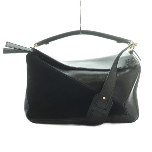 ロエベ LOEWE パズルバッグ ミディアム 2WAY アナグラム ロゴ ハンド ワンハンドル ショルダー レザー スエード ワンカラー 切替 黒【ブランド】ロエベ LOEWE【実寸サイズ】持ち手の長さ：37cm　ヨコ：31cm　タテ：18...