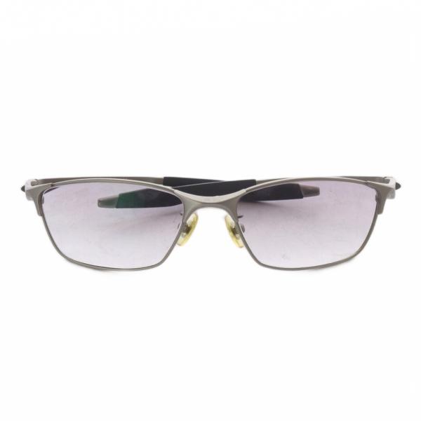 オークリー OAKLEY Bracket 4.1 度入り眼鏡 グラデーション 56□17 シルバー色 /SR メンズ【ブランド】オークリー OAKLEY【表記サイズ】56□17【実寸サイズ】レンズの大きさ：タテ×3ヨコ×5cm　フレーム：1...