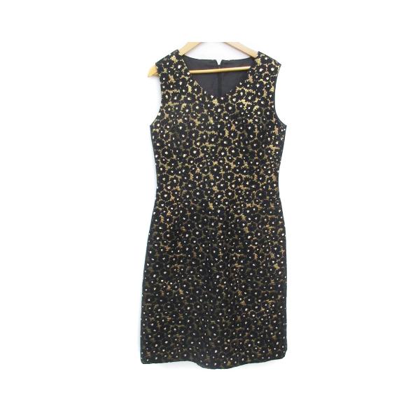 クチーナ kuche フレアワンピース ひざ丈 ノースリーブ Vネック 総柄 40 黒 ゴールド ブラック /FF7 レディース【表記サイズ】40(日本サイズL相当)※実寸サイズをご確認ください。【実寸サイズ】身幅：43cm　総丈：98cm...