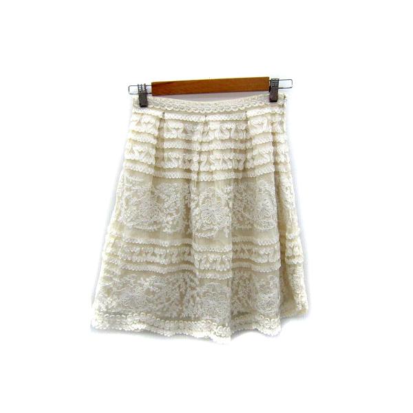 モアノンプリュ Moi non plus フレアスカート ひざ丈 刺繍 チュール S オフホワイト /SY20 レディース【表記サイズ】S※実寸サイズをご確認ください。【実寸サイズ】ウエスト：60cm　ヒップ：110cm　スカート丈：53c...