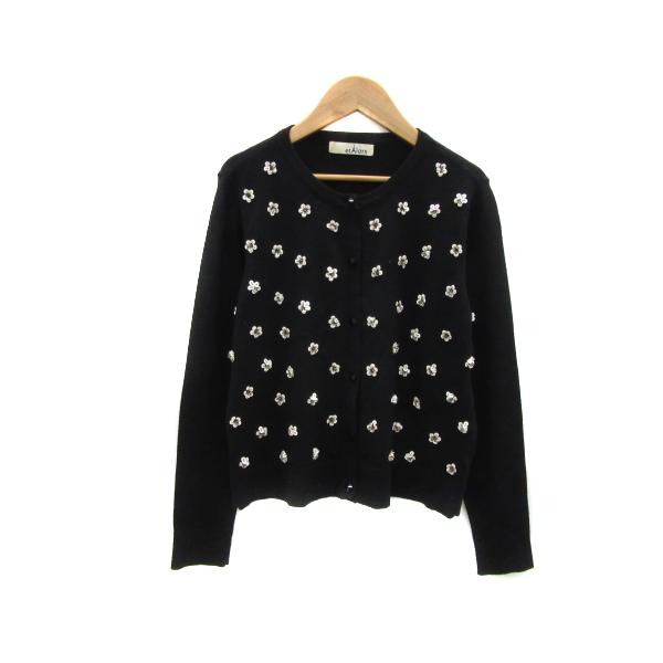 エアロー et Alors ニットカーディガン ミドル丈 ラウンドネック 花モチーフ スパンコール ビーズ 黒 ブラック 白 ホワイト レディース【ブランド】エアロー et Alors【表記サイズ】※実寸サイズをご確認ください。【実寸サイズ...