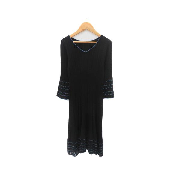 Passionale ワンピース ひざ丈 七分袖 Vネック M 黒 ブラック /YK41 レディース【表記サイズ】M※実寸サイズをご確認ください。【実寸サイズ】肩幅：32cm　身幅：35cm　袖丈：43cm　総丈：92cm　　【素材】アクリ...