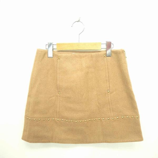 ラウラ Laula スカート 台形 ミニ 厚手 スタッズ ウール サイドジップ 2 茶 ベージュ /TT31 レディース【ブランド】ラウラ Laula【表記サイズ】2【実寸サイズ】ウエスト：約66cm　ヒップ：約92cm　スカート丈：約38...
