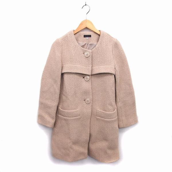 クローラ crolla ノーカラー コート アウター ミドル ニット ウール混 38 ベージュ /NT15 レディース【ブランド】クローラ crolla【表記サイズ】38【実寸サイズ】肩幅：約34.5cm　身幅：約45cm　袖丈：約54cm...