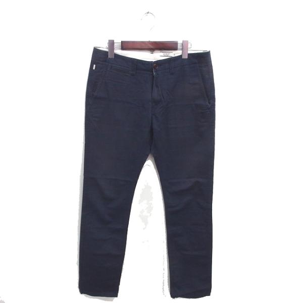 エーグル AIGLE チノパン ストレート ロング ジップフライ 綿 コットン M 紺 ネイビー /TT9 メンズ【ブランド】エーグル AIGLE【表記サイズ】M【実寸サイズ】ウエスト：約80cm　もも幅：約26cm　裾幅：約17cm　股上...