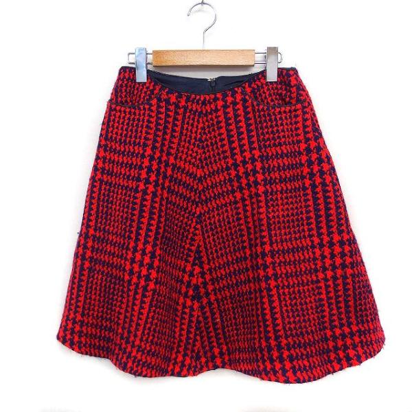 サリースコット Sally Scott 柄編み フレアスカート ミニ ウール 7 レッド 赤 ネイビー 紺 /FT7 レディース【ブランド】サリースコット Sally Scott【表記サイズ】7【実寸サイズ】ウエスト：約64cm　ヒップ：約...