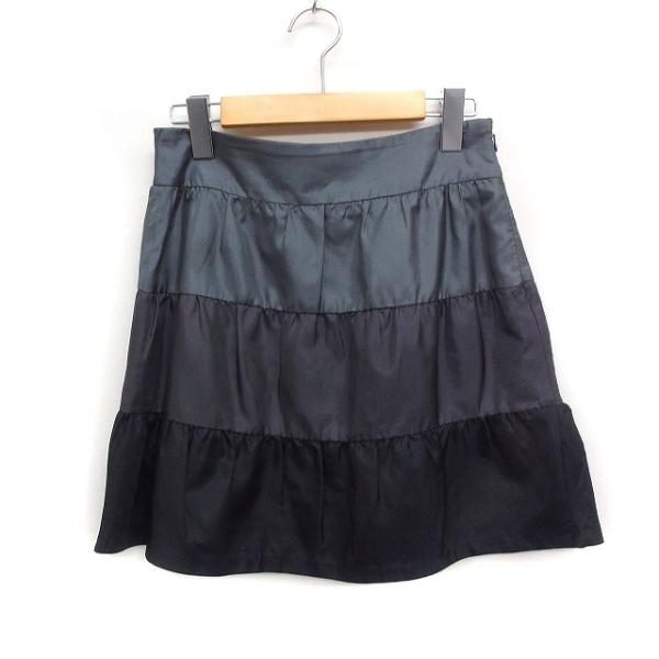 アトウ ato 配色 ティアード フレア スカート ミニ サテン 38 チャコール ブラック 黒 /FT36 レディース【ブランド】アトウ ato【表記サイズ】38【実寸サイズ】ウエスト：約66cm　ヒップ：約90cm　スカート丈：約42c...