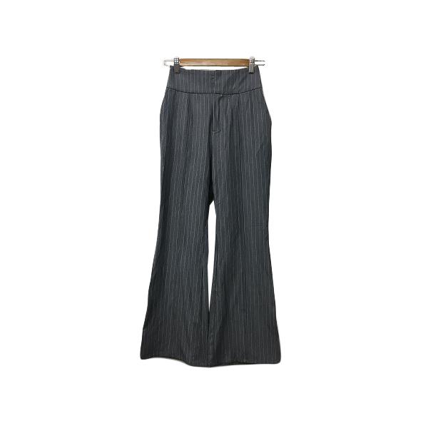 リップサービス LIP SERVICE パンツ フレア ロング ストライプ ライン ハイウエスト センターシーム グレー 白 ホワイト レディース【ブランド】リップサービス LIP SERVICE【表記サイズ】表記タグがございません。(実寸...