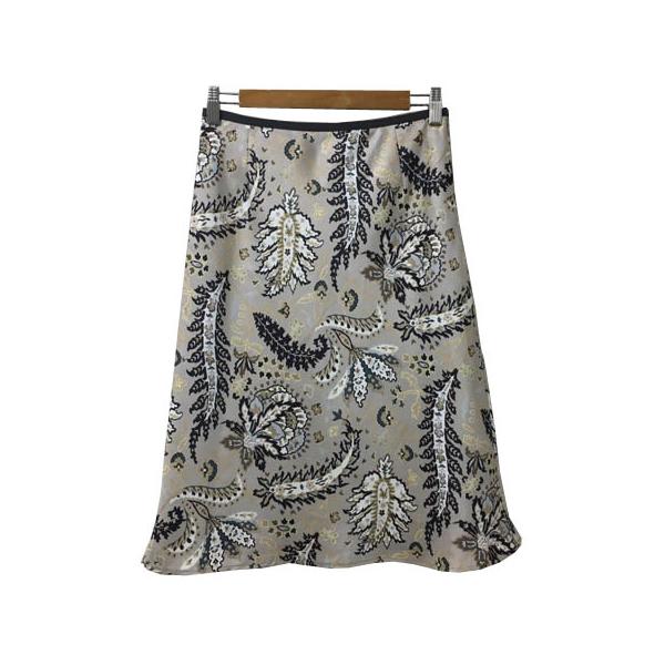 ジュンコシマダ JUNKO SHIMADA AWAW スカート フレア 膝丈 総柄 64-91 グレー ベージュ レディース【ブランド】ジュンコシマダ JUNKO SHIMADA【表記サイズ】64-91(実寸サイズをご確認ください。)【実寸...