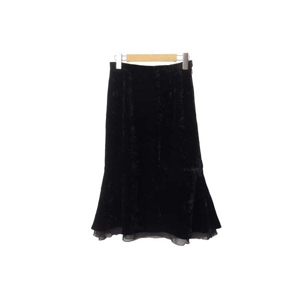 ラピーヌ ブランシュ LAPINE BLANCH スカート フレア ロング ベロア 9 黒 ブラック レディース【表記サイズ】9【実寸サイズ】ウエスト：67cm　ヒップ：95cm　スカート丈：72cm　　【素材】本体　パイル レーヨン100...