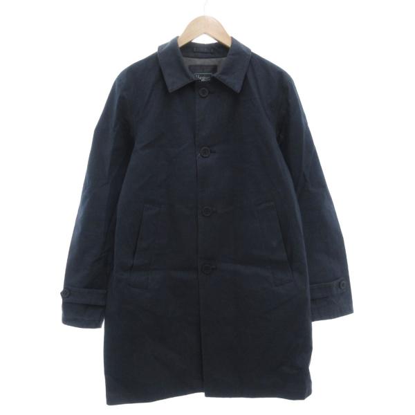 ヘルノ HERNO Laminar ステンカラーコート ミドル ハーフ丈 紺 ネイビー /AE ■GY62 メンズ【ブランド】ヘルノ HERNO【表記サイズ】サイズ表記なし（実寸サイズを参考にご検討ください。）【実寸サイズ】肩幅：45cm　...