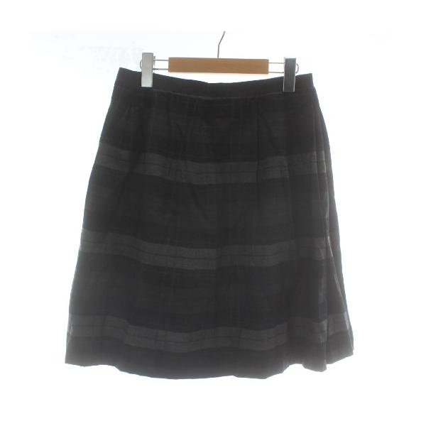 アンタイトル UNTITLED フレアスカート ひざ丈 ボーダー柄 3 黒 ブラック AA153-77245JJ /XZ ■GY60 レディース【ブランド】アンタイトル UNTITLED【表記サイズ】3【実寸サイズ】ウエスト：67cm　ヒッ...