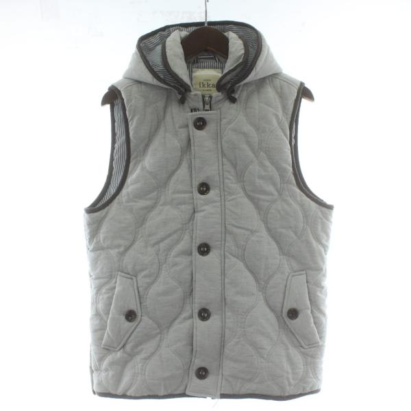 イッカ ikka フード付きベスト XL グレー キルティング /GR ■GY58 メンズ【ブランド】イッカ ikka【表記サイズ】XL【実寸サイズ】身幅：55cm　着丈：69cm　　【素材】表地 綿　裏地 ポリエステル　中綿 ポリエステル...