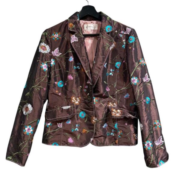 ミスティコ mistico テーラードジャケット シングル 花柄 茶 ブラウン ■GY58 レディース【表記サイズ】実寸サイズをご参考下さい【実寸サイズ】肩幅：約38cm　身幅：約43cm　着丈：約53cm　袖丈：約56cm　　【素材】ポリ...
