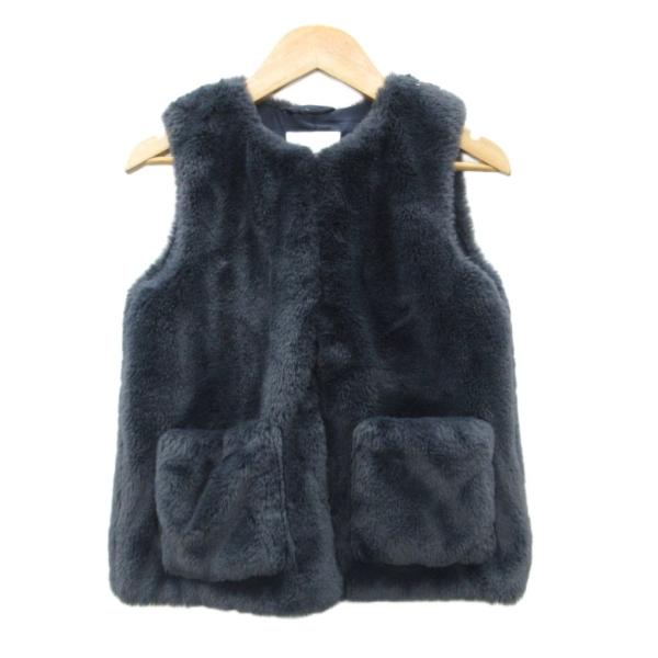 ザラ ZARA フェイクファーベスト クルーネック ミドル丈 130 紺 ネイビー /HO54 ■GY66 女の子 キッズ【ブランド】ザラ ZARA【表記サイズ】130【実寸サイズ】身幅：39cm　着丈：49cm　　【素材】表地　ポリエステ...