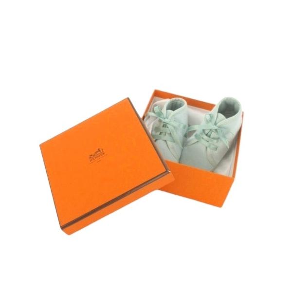 エルメス HERMES ファーストシューズ ベビーシューズ ルームシューズ アンゴラ 9.5cm〜10cm ミントグリーン レースアップ /CK2【ブランド】エルメス HERMES【表記サイズ】9.5cm〜10cm【実寸サイズ】最大幅：5c...
