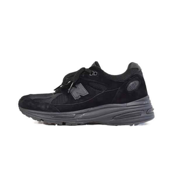 ニューバランス NEW BALANCE MadeinUK 991V2 Triple Black スニーカー ローカット US7 黒 ブラック U991KKZ メンズ【ブランド】ニューバランス NEW BALANCE【表記サイズ】US7【実寸...
