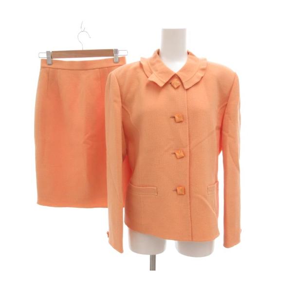 ミラショーン mila schon duemila セットアップ フォーマル ジャケット スカート ちりめん フリルカラー 40 オレンジ レディース【ブランド】ミラショーン mila schon【表記サイズ】40【実寸サイズ】ジャケット ...