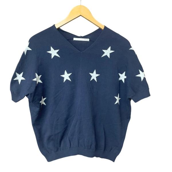 リリーリン lilly lynque ニット カットソー 星柄 Vネック 半袖 38 ネイビー ■GY43 レディース【表記サイズ】38【実寸サイズ】身幅：60cm　着丈：55cm　ゆき丈：42cm　　【素材】コットン【色】ネイビー【状態】...