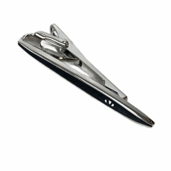 ヴァレンティノ ヴァレンチノ  VALENTINO タイピン タイタック タイクリップ シルバーカラー メンズ【ブランド】ヴァレンティノ ヴァレンチノ  VALENTINO【実寸サイズ】全長6cm　【色】シルバーカラー【状態】使用感が少なく...