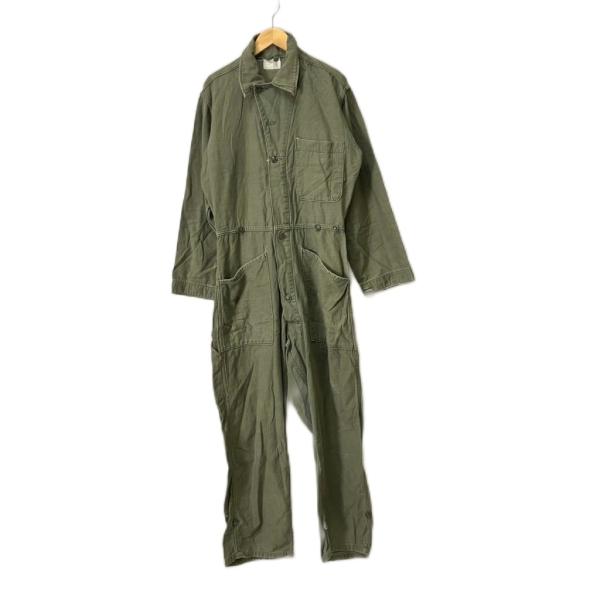 US ARMY COVERALLS つなぎ ジャンプスーツ ミリタリー ヴィンテージ 42 カーキ メンズ【表記サイズ】42（XL）【実寸サイズ】肩幅 46cm　身幅 52cm 　全長 142cm　【色】カーキ【状態】・全体に汚れ、ダメージ...