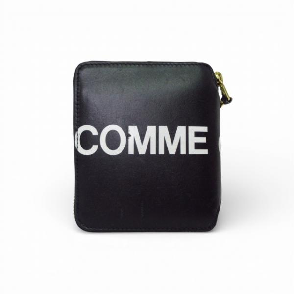 コムデギャルソン COMME des GARCONS Huge Logo ヒュージロゴ ウォレット 二つ折り財布 SA2100HL ブラック E02100126105【ブランド】コムデギャルソン COMME des GARCONS【実寸サイ...