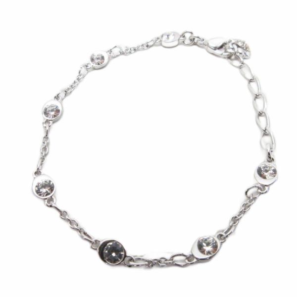 スワロフスキー SWAROVSKI Imber ブレスレット チェーン フェイククリスタル シルバーカラー 【ブランド】スワロフスキー SWAROVSKI【実寸サイズ】幅：約0.3cm　手首周り：約20cm　　【色】シルバーカラー【状態】若...