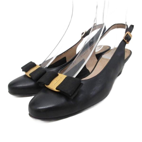 サルヴァトーレフェラガモ Salvatore Ferragamo パンプス バックストラップ ヴァラ Vara ローヒール ロゴ金具 7 黒 ブラック ■IBO96【ブランド】サルヴァトーレフェラガモ Salvatore Ferragamo...