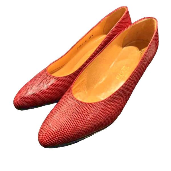 ハレル HAREL パンプス ラウンドトゥ ローヒール 36.5 赤 レッド ■WGA レディース【表記サイズ】36.5【実寸サイズ】ヒールの高さ：約5cm　最大幅：約7cm　インソール実寸約21.5cm　【素材】-【色】赤 レッド【状態】...