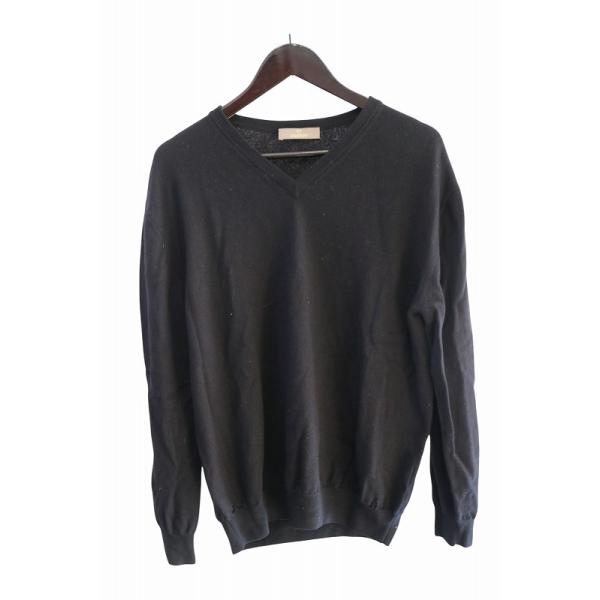 クルチアーニ cruciani セーター メンズ【ブランド】クルチアーニ cruciani【表記サイズ】56【実寸サイズ】肩幅：52cm　身幅：58cm　袖丈：61cm　着丈：67cm　　【素材】ウール100【色】ブラック【状態】・使用感が...