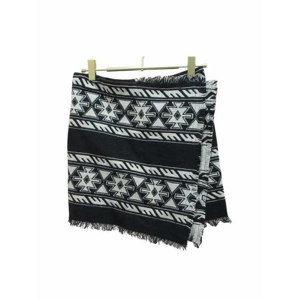 イザベル マラン エトワール ISABEL MARANT ETOILE ジャガードスカート レディース【ブランド】イザベル マラン エトワール ISABEL MARANT ETOILE【表記サイズ】34【実寸サイズ】ウエスト：68cm　ヒッ...