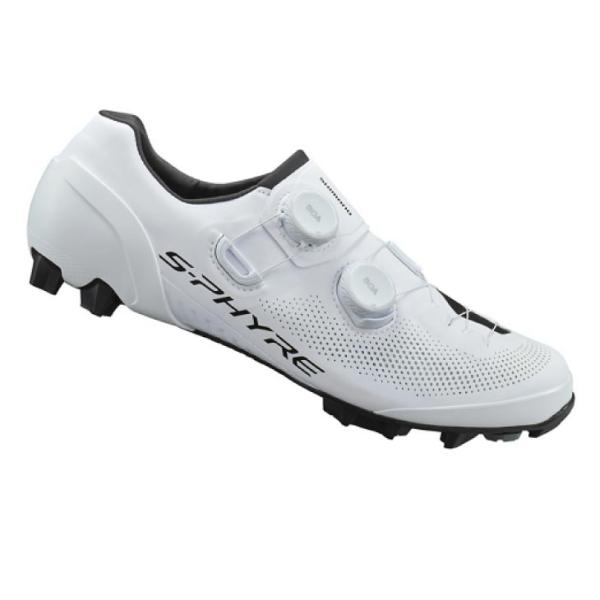 ■カラー：ホワイト■サイズ：36.0〜48.0(※39.0〜43.0ハーフサイズあり)■クリートタイプ：SPD■最適なペダル：PD-M9100■クロージャ―：BOAフィットシステムLi2デュアルダイヤル、パワーゾーンガイド■重量：約290(...