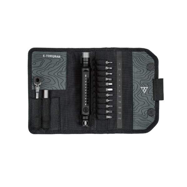 ■アルミ合金 ボディ、クロム バナジウム スチール ツール、S2 硬化スチール ビット■デジタル トルクレンチ■ラチェット レンチ 1/4″六角（早回しソケット付）■スピードスリーブ ビット ホルダー (70mm)■六角ビット : 2、2....