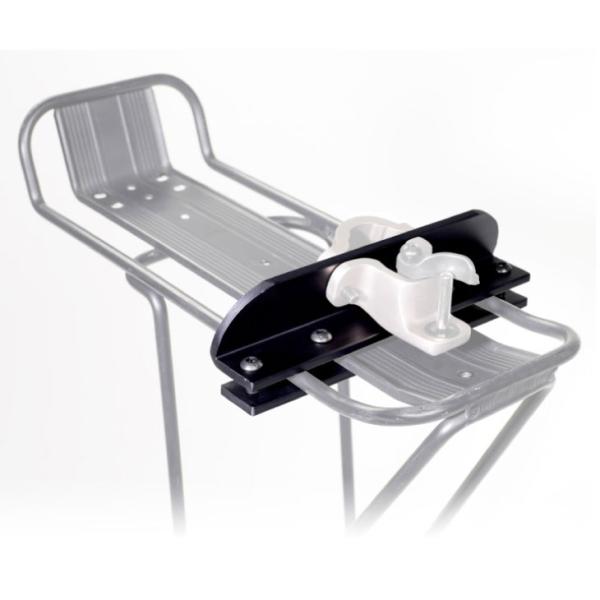 トラボーイのヒッチをシートポストの代わりにリアキャリアへ取付け出来るマウント。