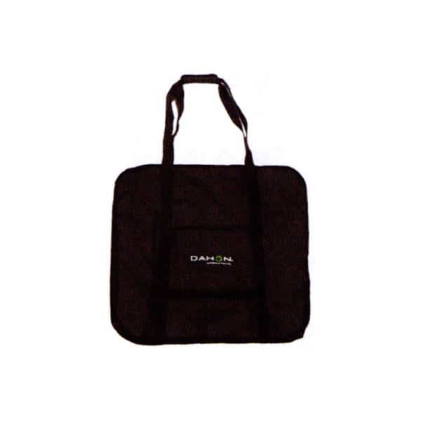 ■カラー：ブラック■生地：ポリエステル/アジャスター部：樹脂■サイズ：W690×H620×D280mm■重量：約540g(収納ケース約72gを除く)■収納ポーチ付き■収納可能モデルはDAHON INTERNATIONAL公式サイトをご確認下...