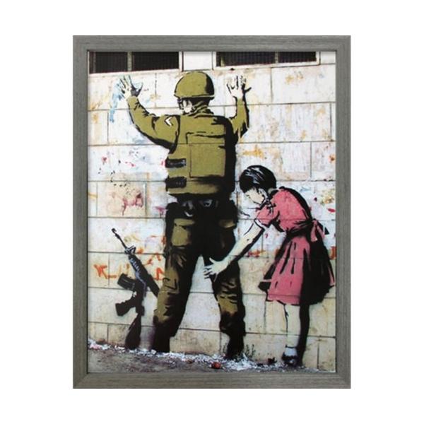 「取寄品」 お祝い ギフトに おしゃれ アート インテリア 贈り物Banksy（バンクシー） ブリストル, UK出身。世界各地にゲリラ的にグラフィティを残すストリートアーティスト。ロンドンのオークションハウスで1.5億円もの価格がつけられた...