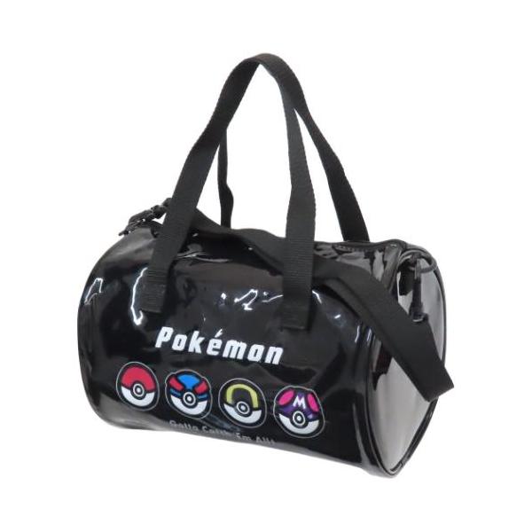 大人女子にぴったり お気に入りの鞄やお財布が充実大人気[POCKET MONSTER/ポケットモンスター]のサマーレジャーシリーズこちらは夏の定番アイテム[ロールボストン型ビニールバッグ]水着やタオルがしっかり入るサイズで使いやすい海やプー...